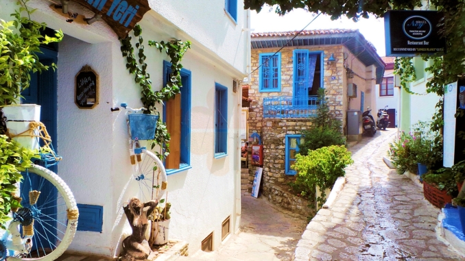 10 reasons to fall in love with Marmaris Old Town Turkey
